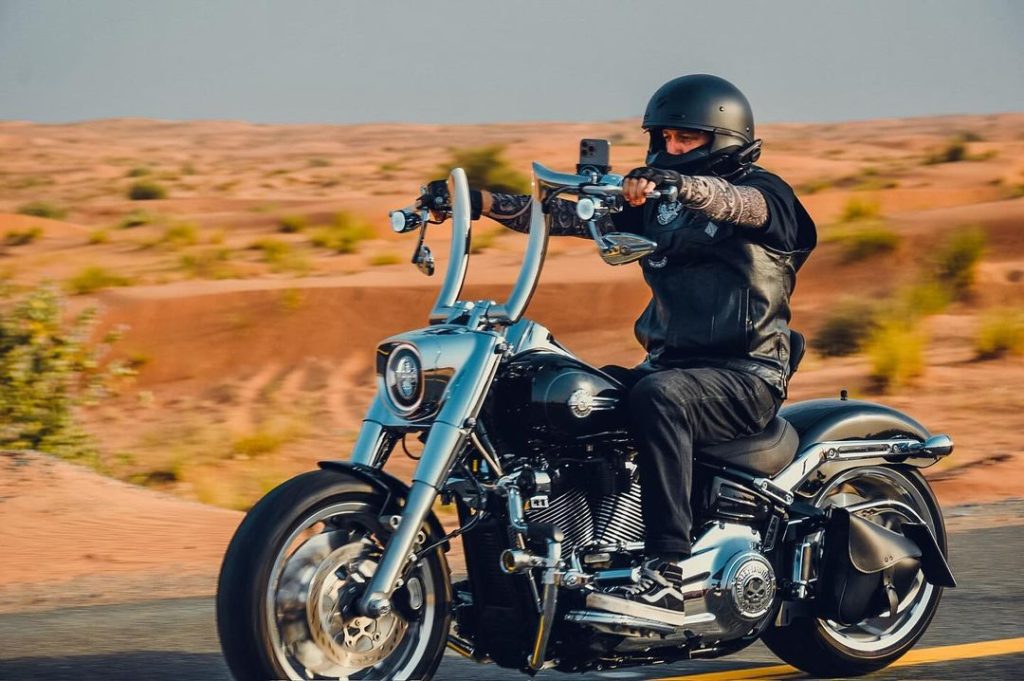 Descubra os Benefícios dos Guidões Custom para sua Harley-Davidson